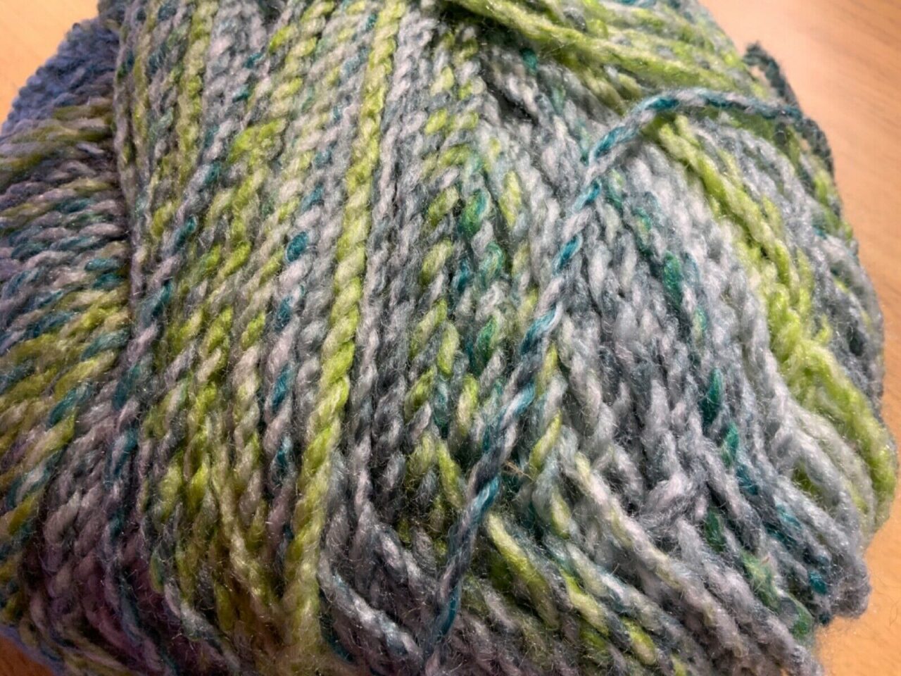 Women's Knitting and Crochet Patterns - Yarn for knitting and crochet ...